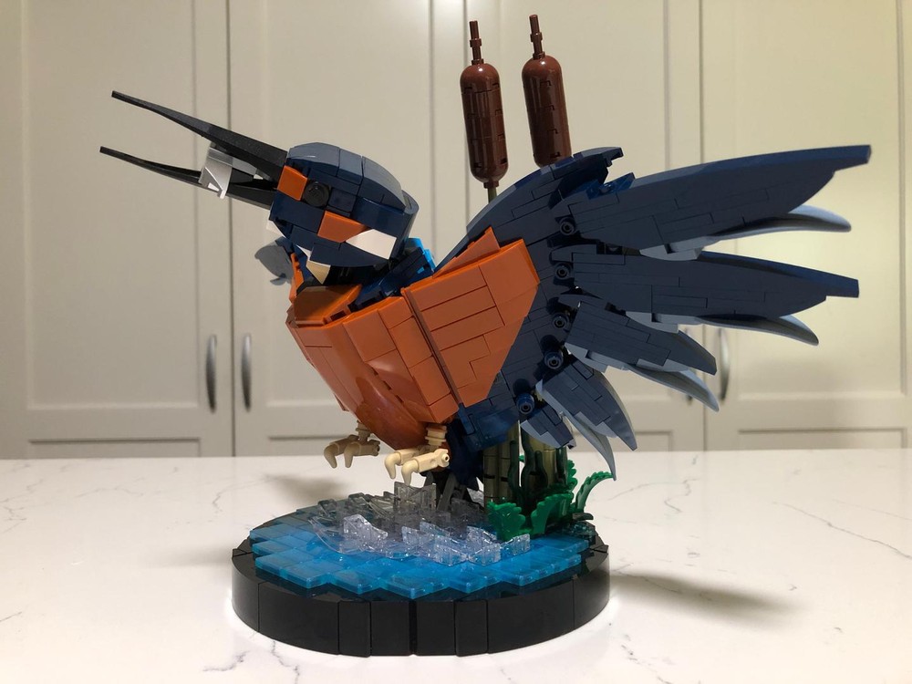 LEGO MOC 10331 Kingfisher Head Reshape by AndrewG123 | Rebrickable ...