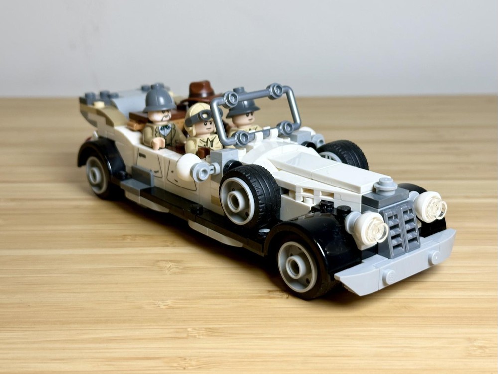 LEGO MOC Mercedes-Benz 770 and Messerschmitt Heavy Fighter - Alternate ...