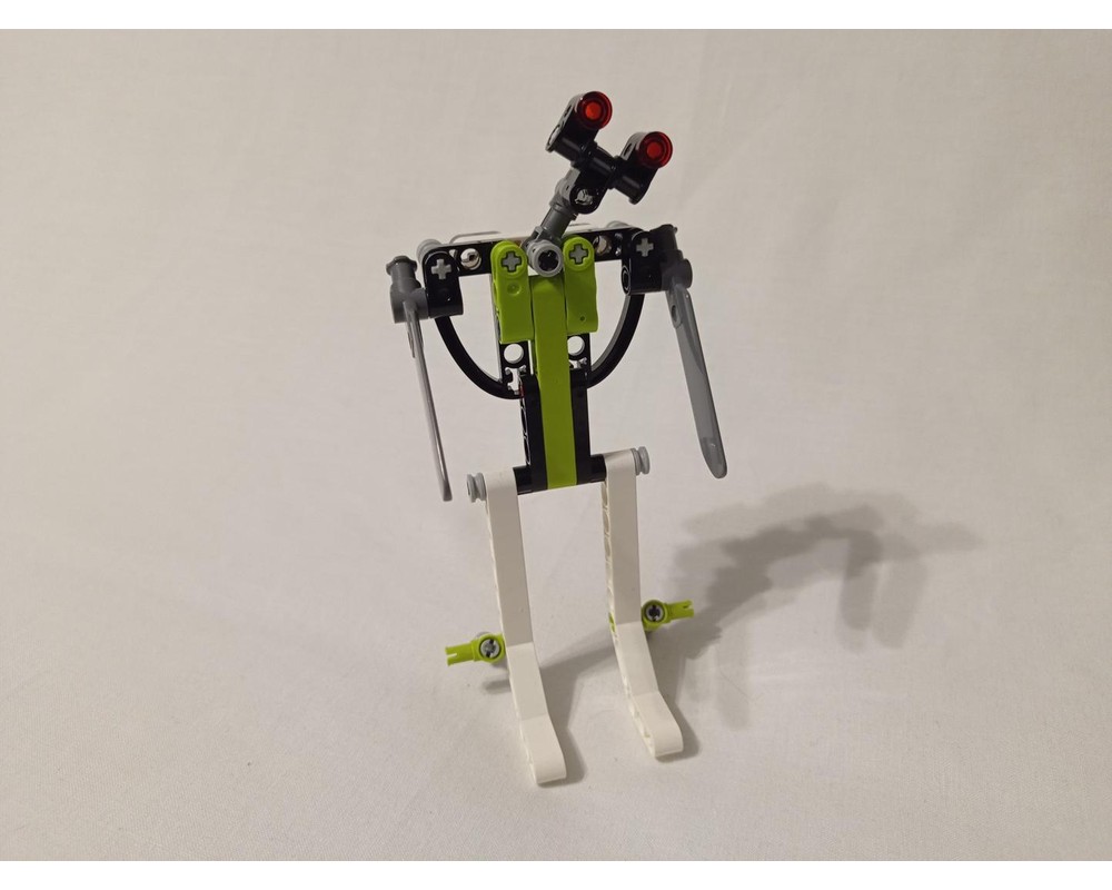 LEGO MOC Humanoid 30465 Alternative by ErikGS | Rebrickable - Build ...