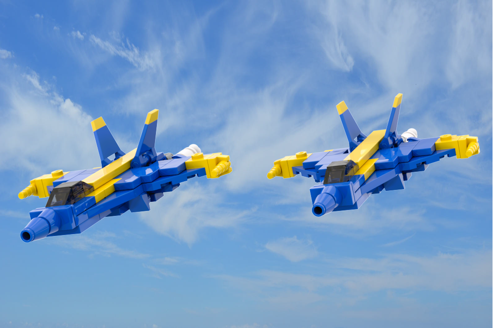 LEGO MOC Micro Blue Angels F/A-18 by bossofdos64 | Rebrickable - Build ...