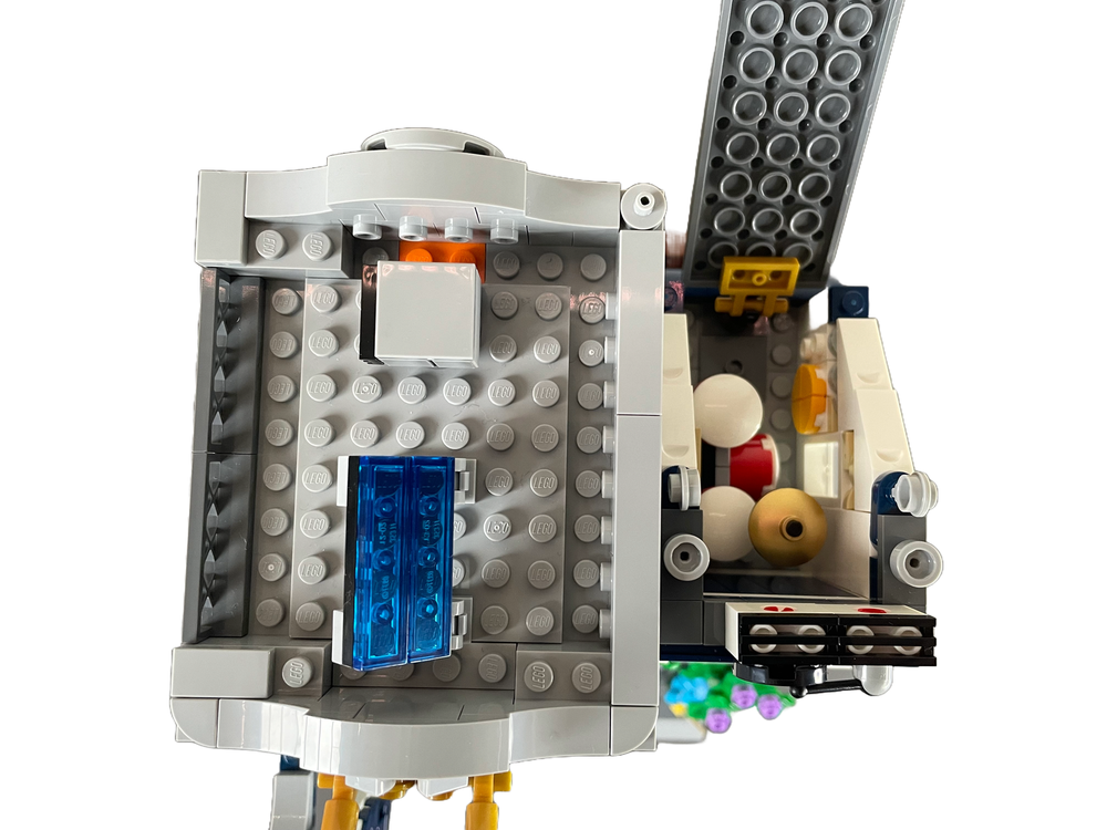 LEGO MOC Hotel and Recording Studio Modular Alternate build of 31141 by ...