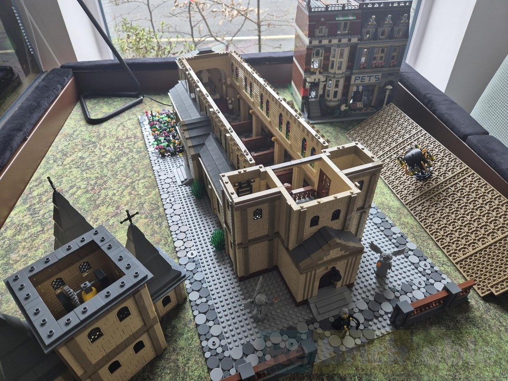 LEGO MOC St. Mary's Church by zsobricks | Rebrickable - Build with LEGO