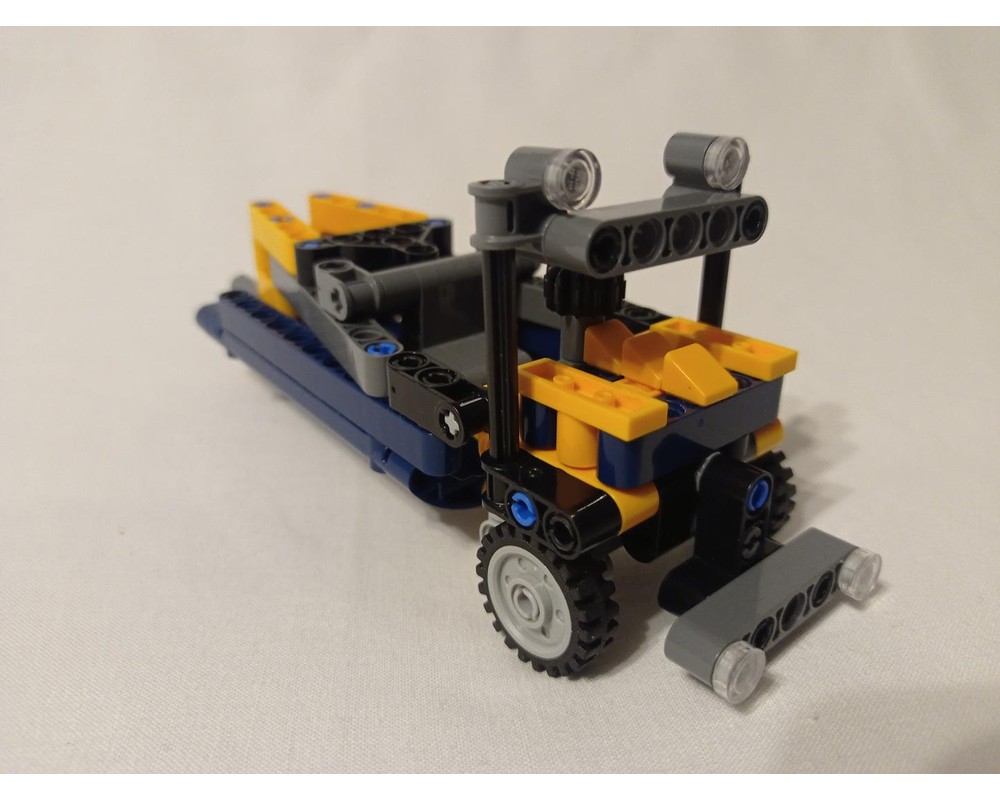 LEGO MOC Three Wheeler 42147 Alternative by ErikGS | Rebrickable ...