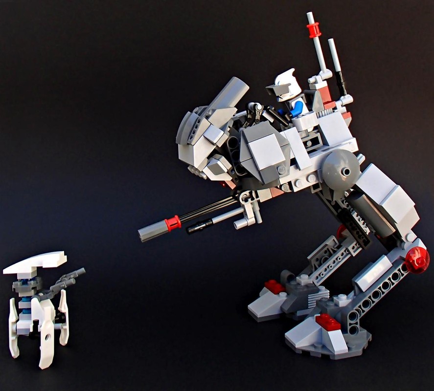 LEGO MOC 7869 - ATRT vs Droideka by DS3D | Rebrickable - Build with LEGO