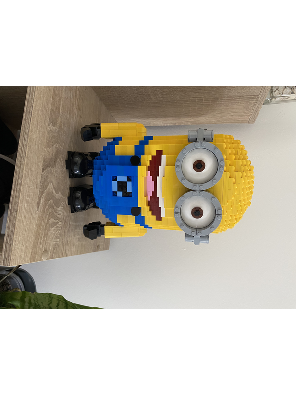 LEGO MOC Mid Scale Minion from Despicable Me by Gkschd | Rebrickable ...