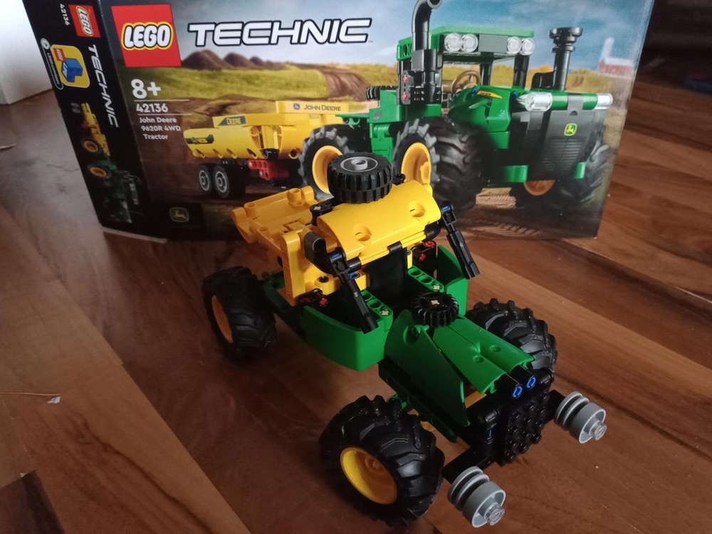 LEGO MOC 42136 - off-road truck by NVlegotechnic | Rebrickable - Build ...