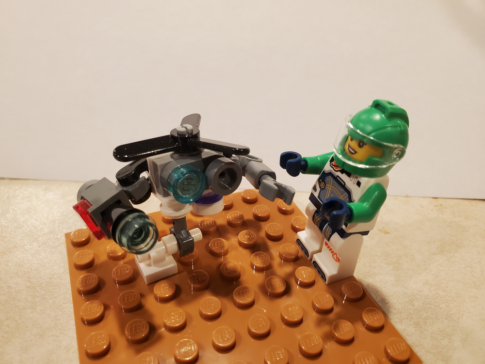 LEGO MOC Propeller Robot by t-nova | Rebrickable - Build with LEGO