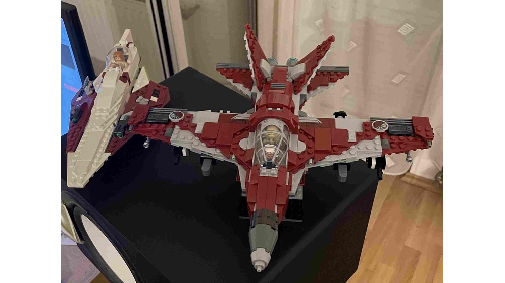 LEGO MOC Ahsoka Tano's F-18 Super Hornet - 75362 Alternative by zsoltom ...