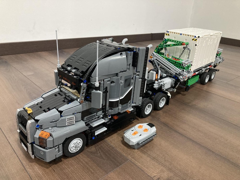LEGO MOC 42078 Mack Full RC – PF by LegoDesigner | Rebrickable - Build ...