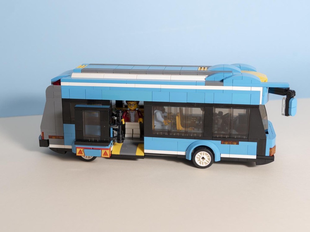 LEGO MOC City Liner Bus by Maufol | Rebrickable - Build with LEGO