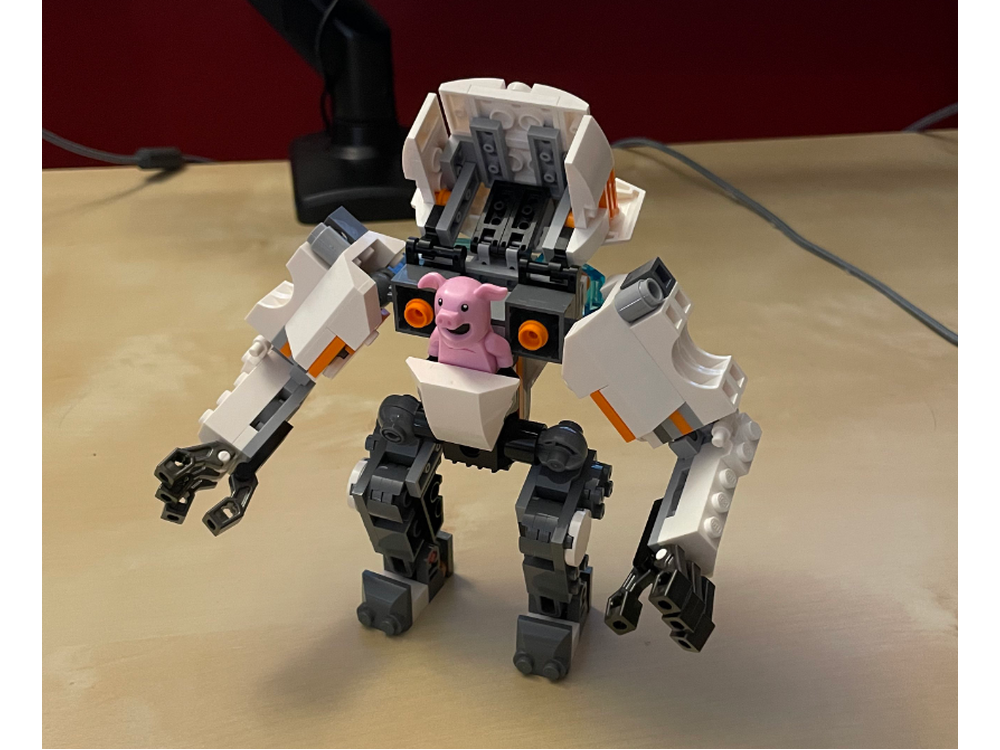 LEGO MOC Future Mech by eric_nunya | Rebrickable - Build with LEGO