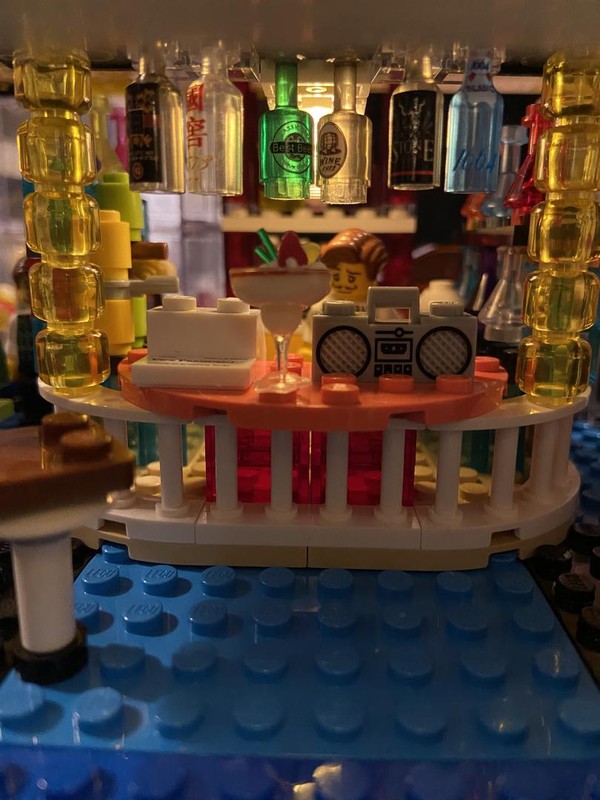 LEGO MOC Little Red Bar / for Cocktail Pub by Caesar12138 | Rebrickable ...