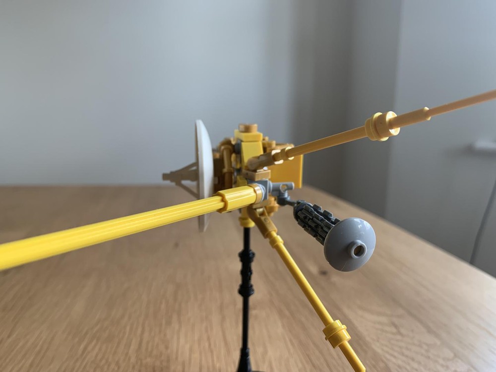 LEGO MOC Voyager 1 & Voyager 2 (Jupiter, Saturn, Uranus, Neptune) - 1: ...