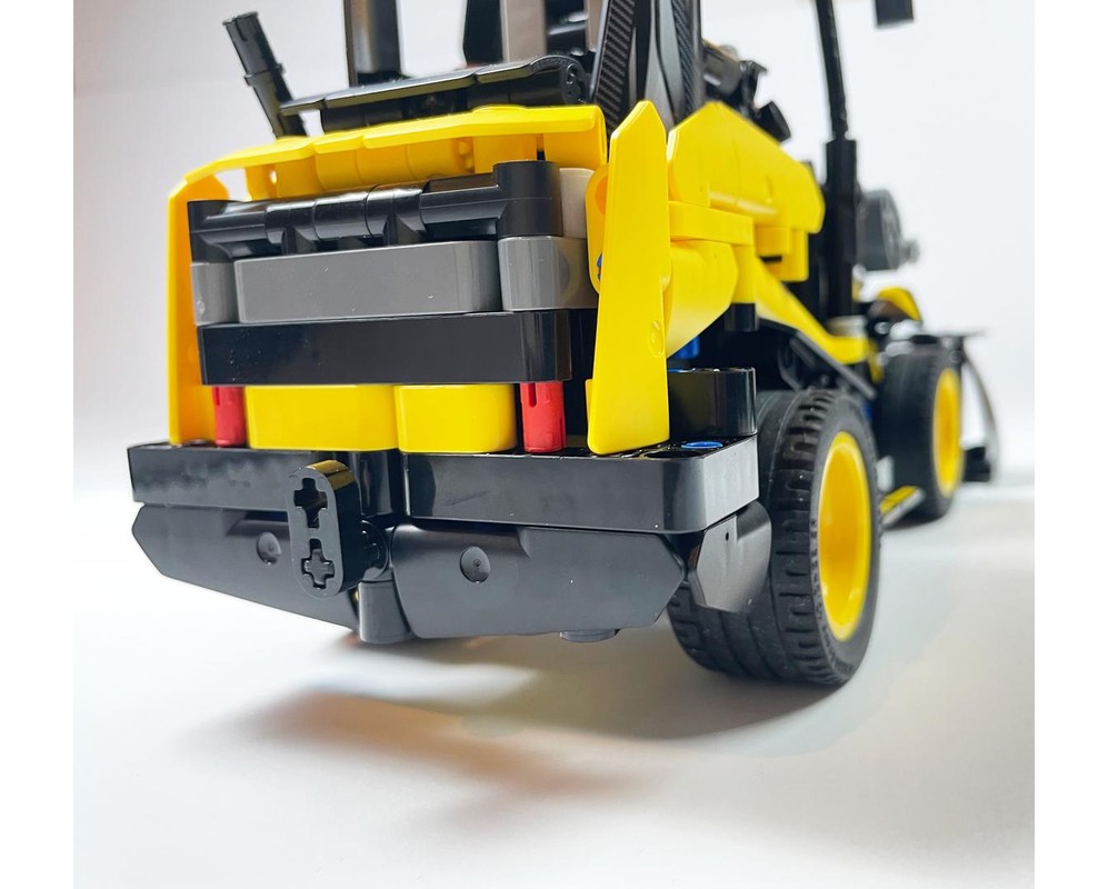 LEGO MOC Wheel Loader by Guys and Bricks | Rebrickable - Build with LEGO