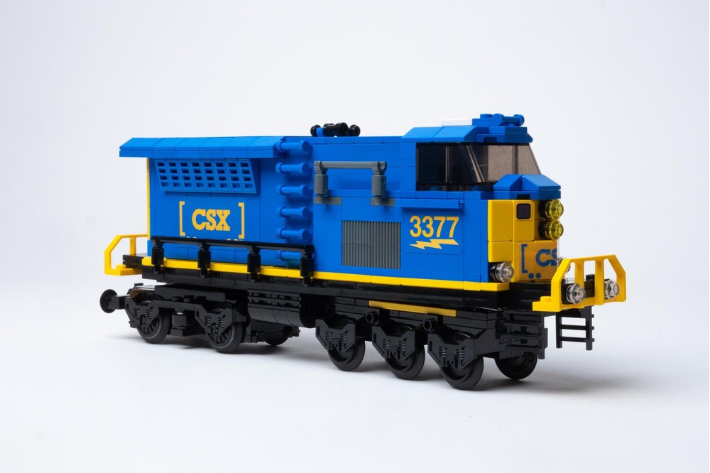 LEGO MOC CSX Freight Locomotive (GE Evolution Tier 4) by eggybricks ...