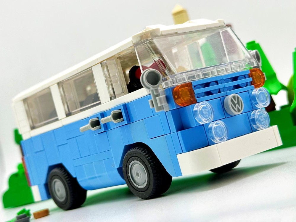LEGO MOC People's Car T2 Bus from Back To The Future by IBrickedItUp ...