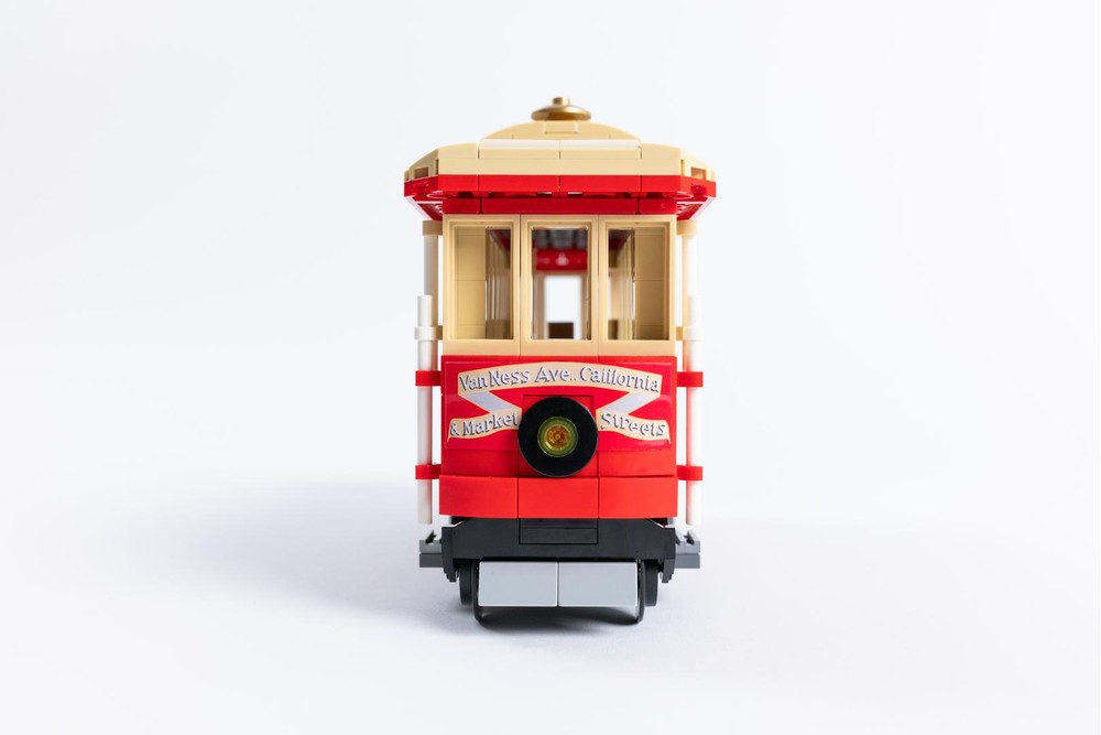 LEGO MOC San Francisco Cable Car, Minifig-Scale by eggybricks ...