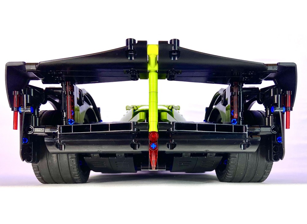 LEGO MOC Koncept LM Hypercar RC by R.Skittle | Rebrickable - Build with ...