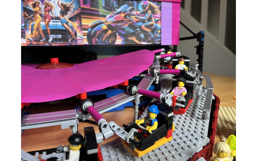 LEGO MOC Matterhorn Fairground ride by Gdale | Rebrickable - Build with ...