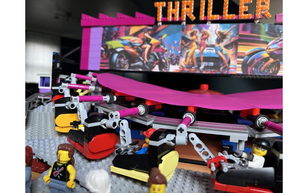 LEGO MOC Matterhorn Fairground ride by Gdale | Rebrickable - Build with ...