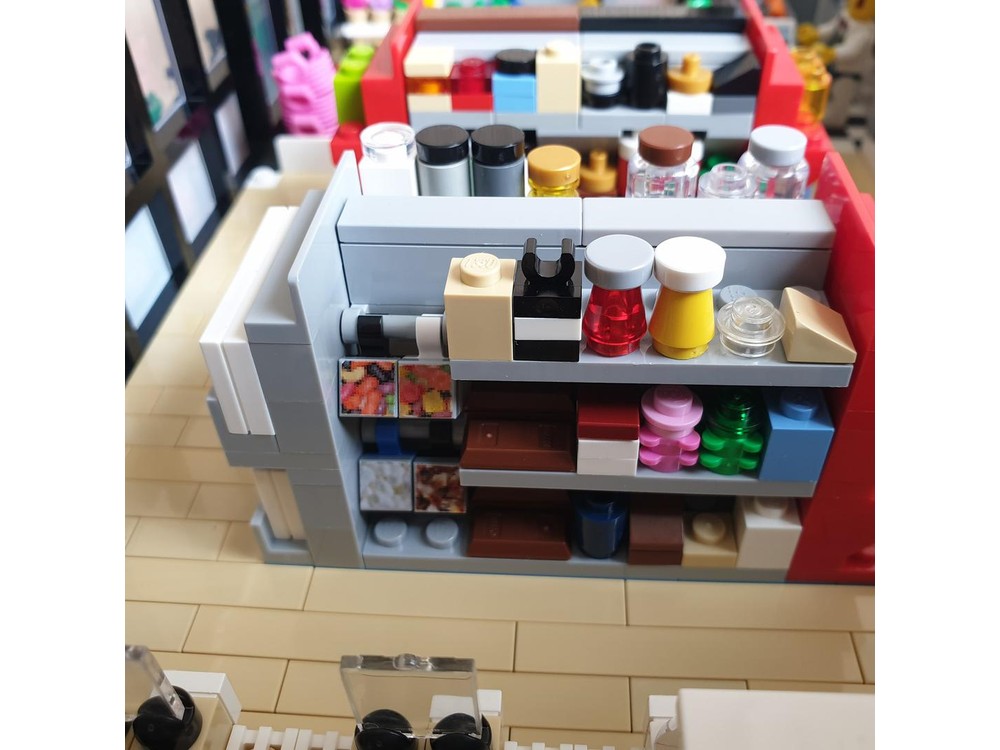 LEGO MOC SPAR convenience store by andrewmccullough | Rebrickable ...