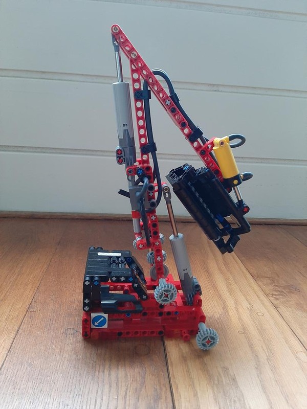 LEGO MOC Kuhn T4737M flail side mower by F.Stegeman | Rebrickable ...