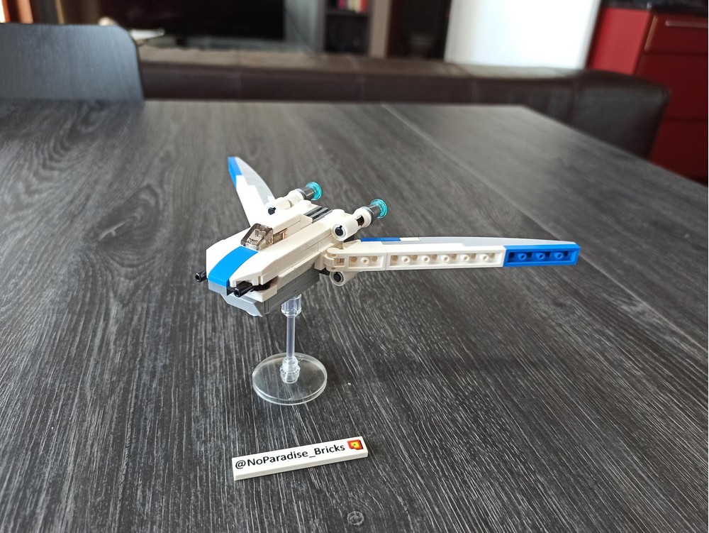 LEGO MOC Microscale ᑌ-wing by NoParadise_Bricks | Rebrickable - Build ...