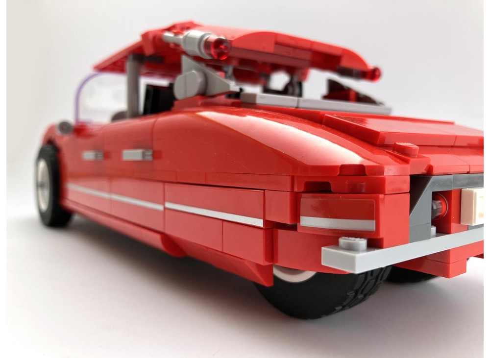 LEGO MOC 10321 Citroen DS by inidatti | Rebrickable - Build with LEGO