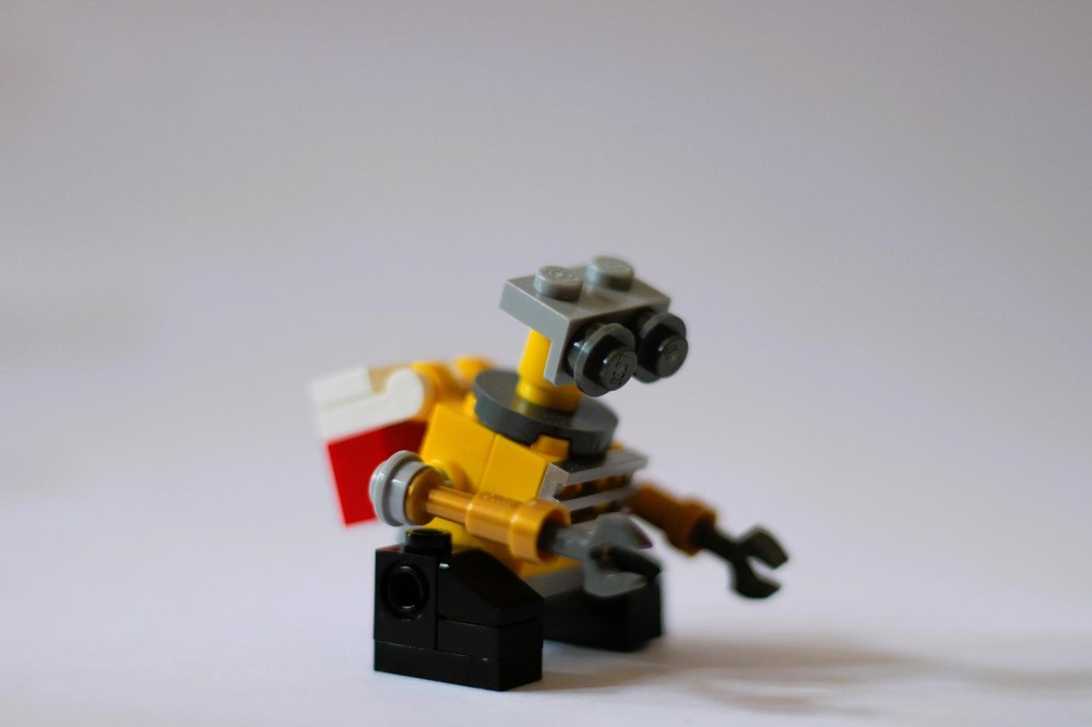 LEGO MOC-178437 Minifigure Scale Wall-E by btvc4t3 | Rebrickable ...