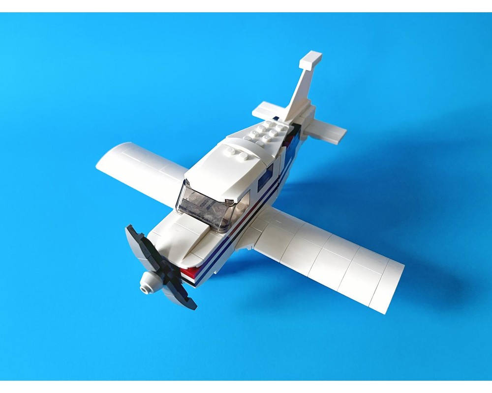 LEGO MOC Piper Archer by Brown_Bricks | Rebrickable - Build with LEGO