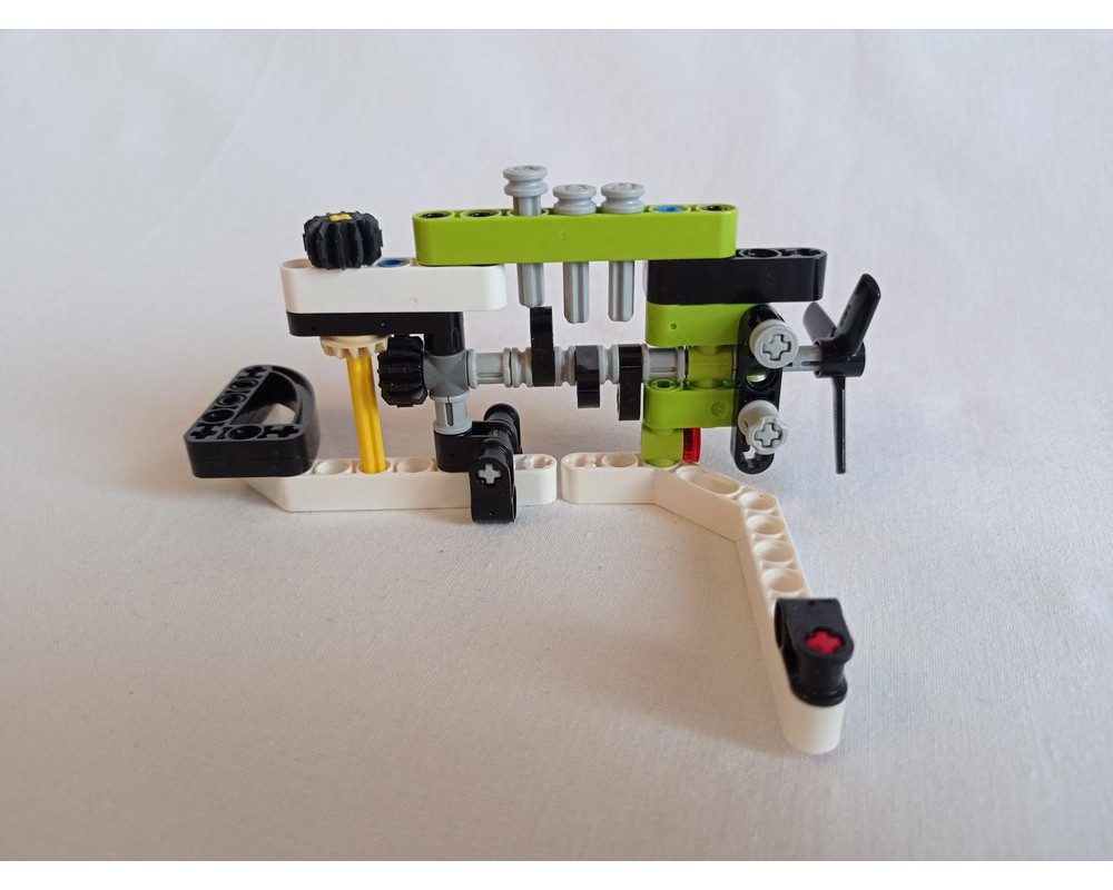 LEGO MOC Propeller With Engine 30465 Alternative by ErikGS ...