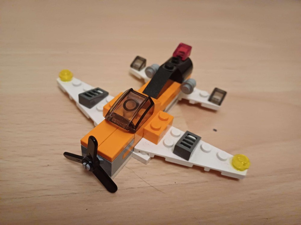 LEGO MOC Single-Propeller Plane by Gymlead11b | Rebrickable - Build ...