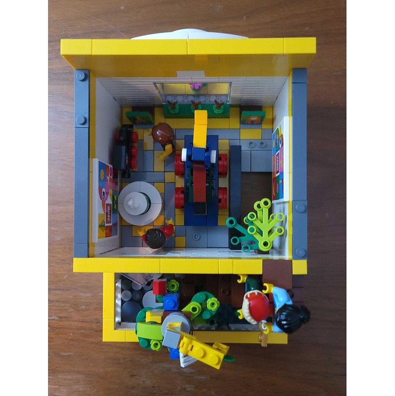 LEGO MOC Lego Store and Museum by TUFKAT | Rebrickable - Build with LEGO