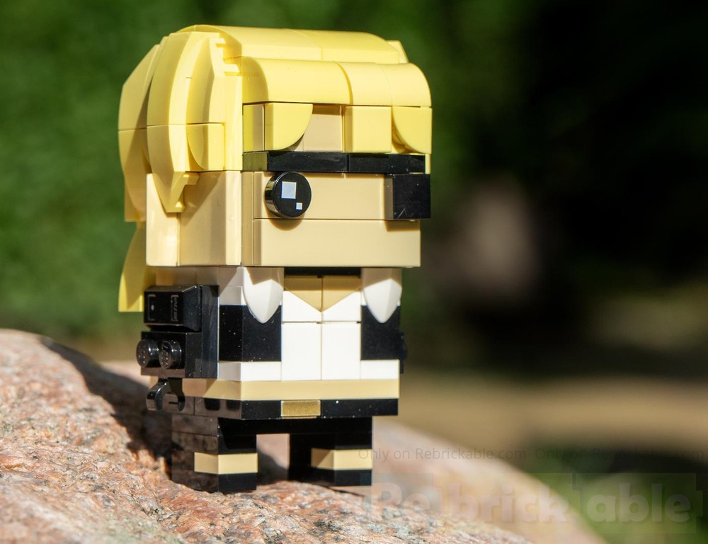LEGO MOC Siren (Fortnite) Brickhead by Roloff | Rebrickable - Build ...