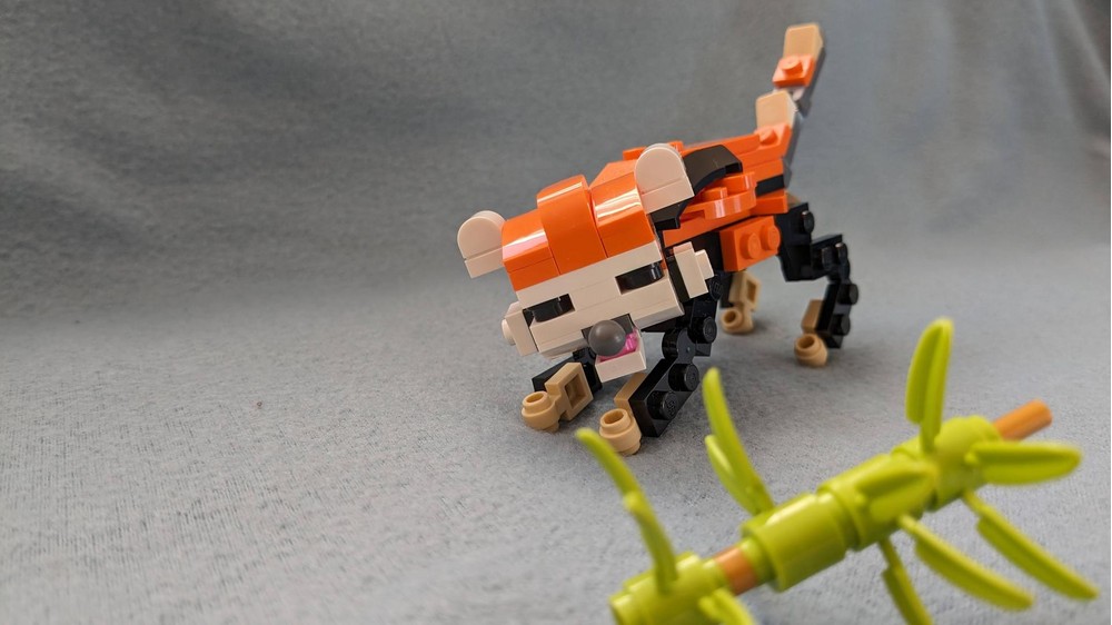 LEGO MOC Red panda cub (31129 Alternate build) by varemo | Rebrickable ...