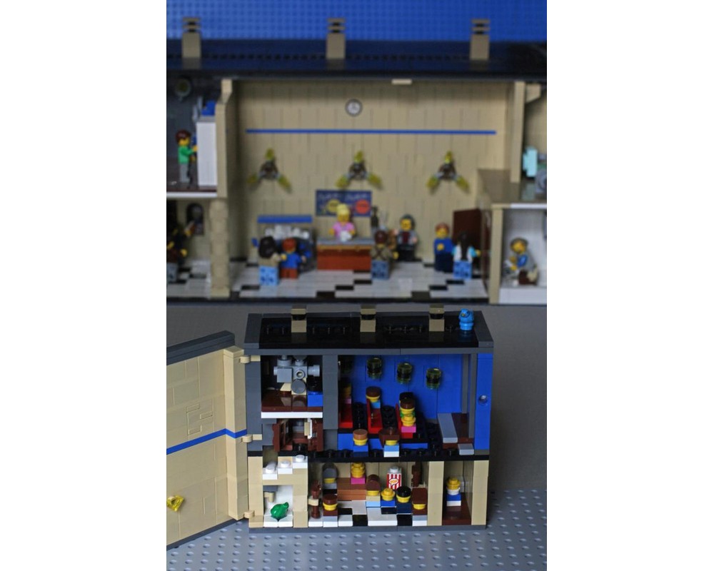 LEGO MOC Mini french cinema of the 70's by ad000 | Rebrickable - Build ...
