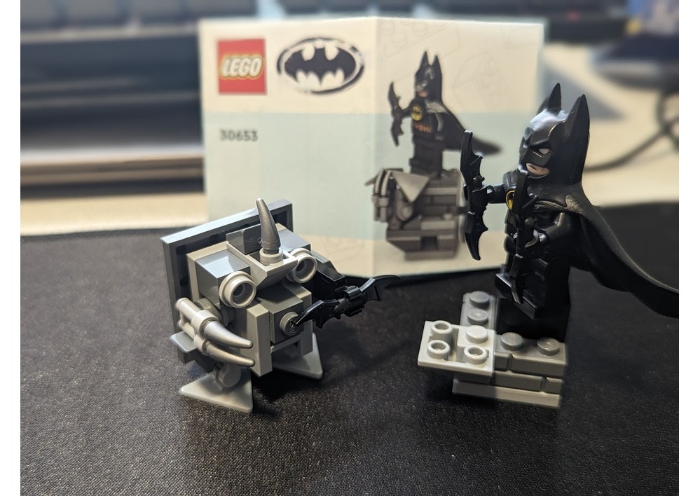 LEGO MOC 30653 Batman 1992 B-Model (Batman VS Horned Stone Turtle) by ...