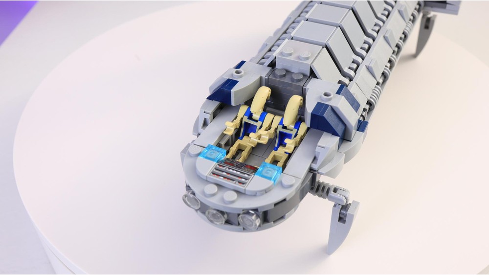 LEGO MOC Sheathipede-class Type B Shuttle by CatalystBricks ...