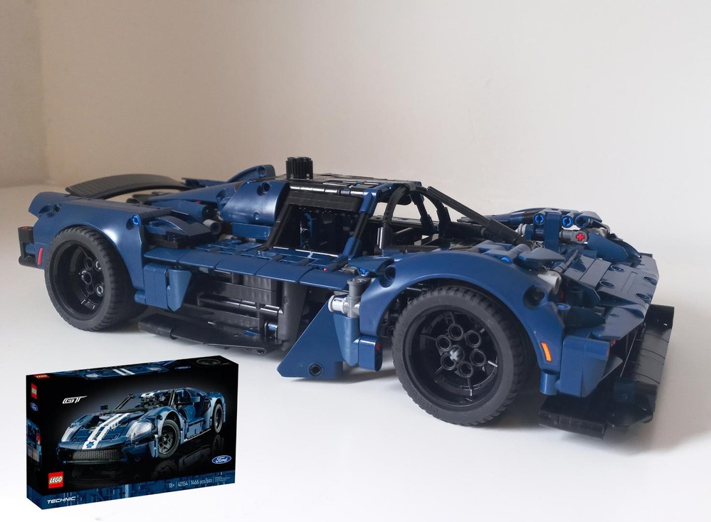 LEGO MOC-179924 42154 Aston Martin Valkyrie alternate build (working ...