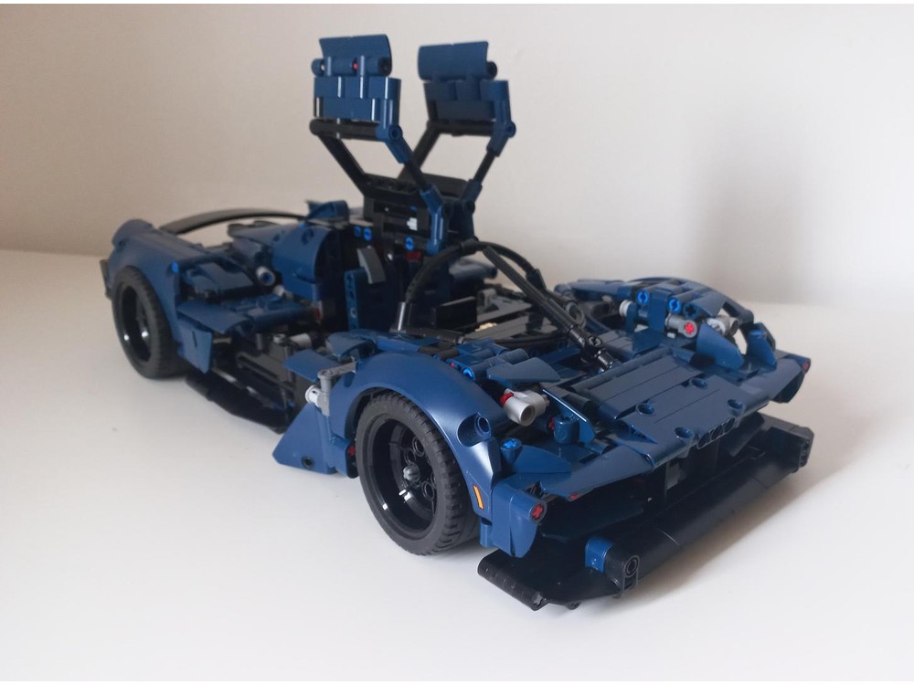 LEGO MOC 42154 Aston Martin Valkyrie alternate build (working steering ...