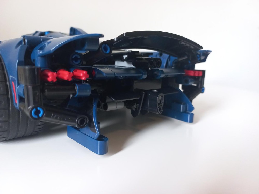 LEGO MOC 42154 Aston Martin Valkyrie alternate build (working steering ...