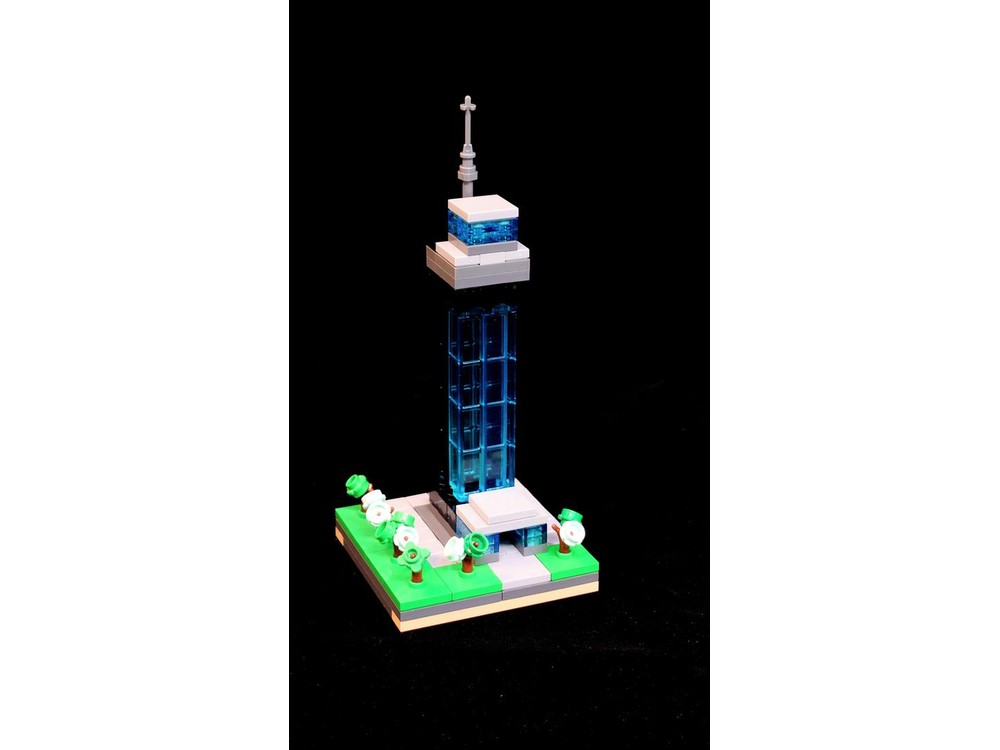 LEGO MOC Micro Skyscraper by Thomus_Bean | Rebrickable - Build with LEGO