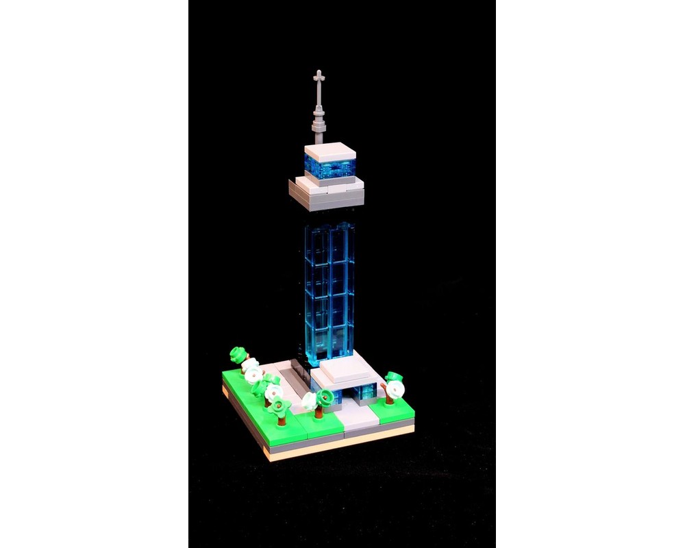 LEGO MOC Micro Skyscraper by Thomus_Bean | Rebrickable - Build with LEGO