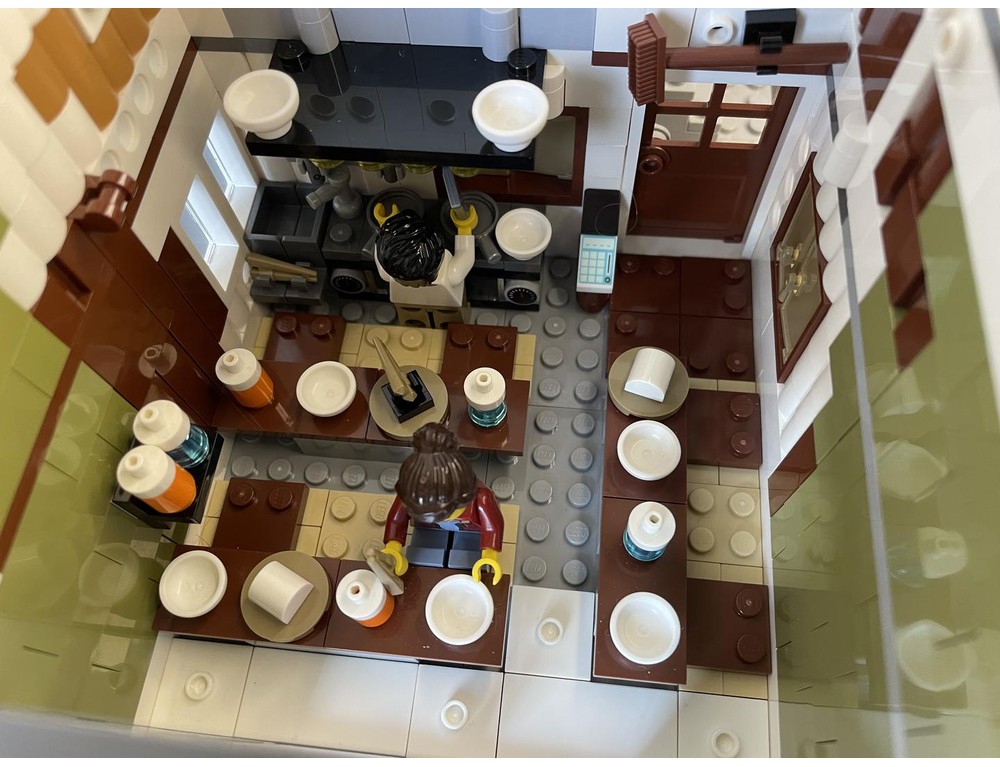 LEGO MOC Noodle Restaurant & Arcade Modular Alternate build of 3x 31131 ...