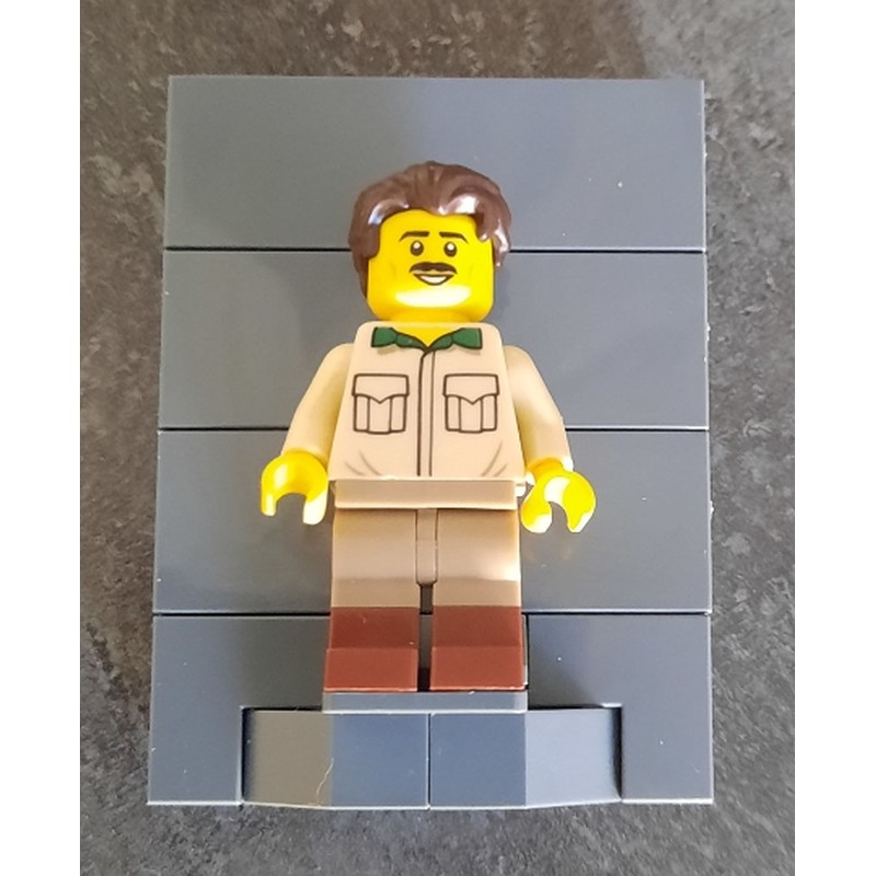 LEGO MOC Modular Minifigure Display by VDWWD | Rebrickable - Build with ...