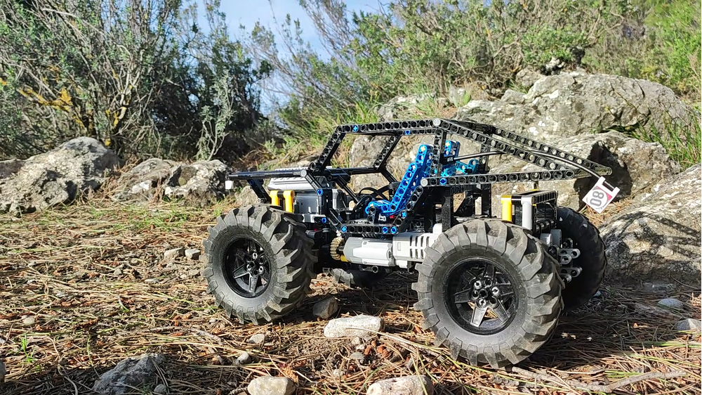 LEGO MOC Raid Buggy V2 with 2 BuWizz motors and a 2-Speed Gearbox by ...