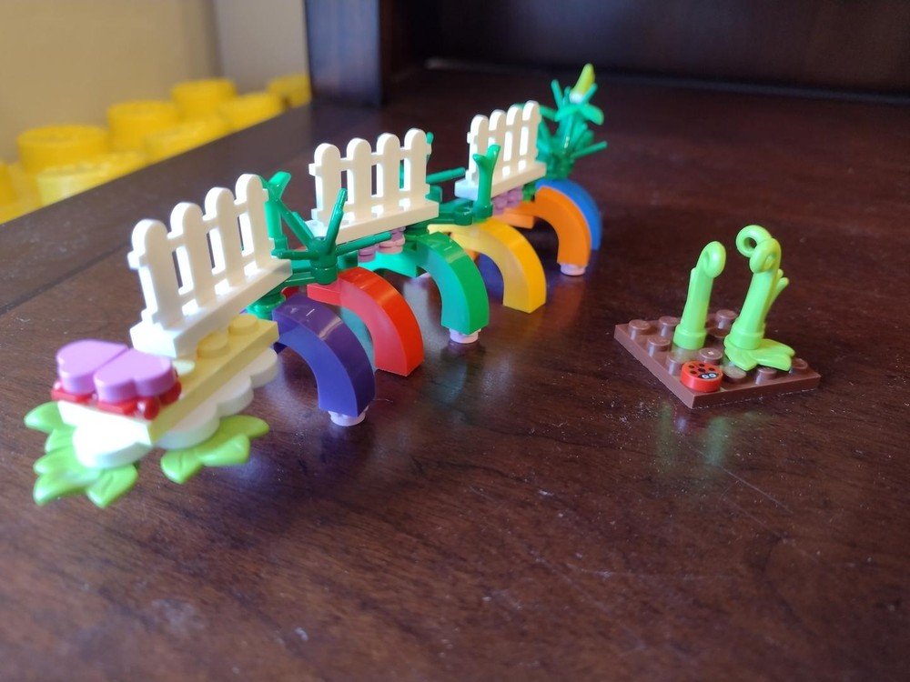 LEGO MOC Spring Fun Caterpillar — 40606 by McScottyBricks | Rebrickable ...