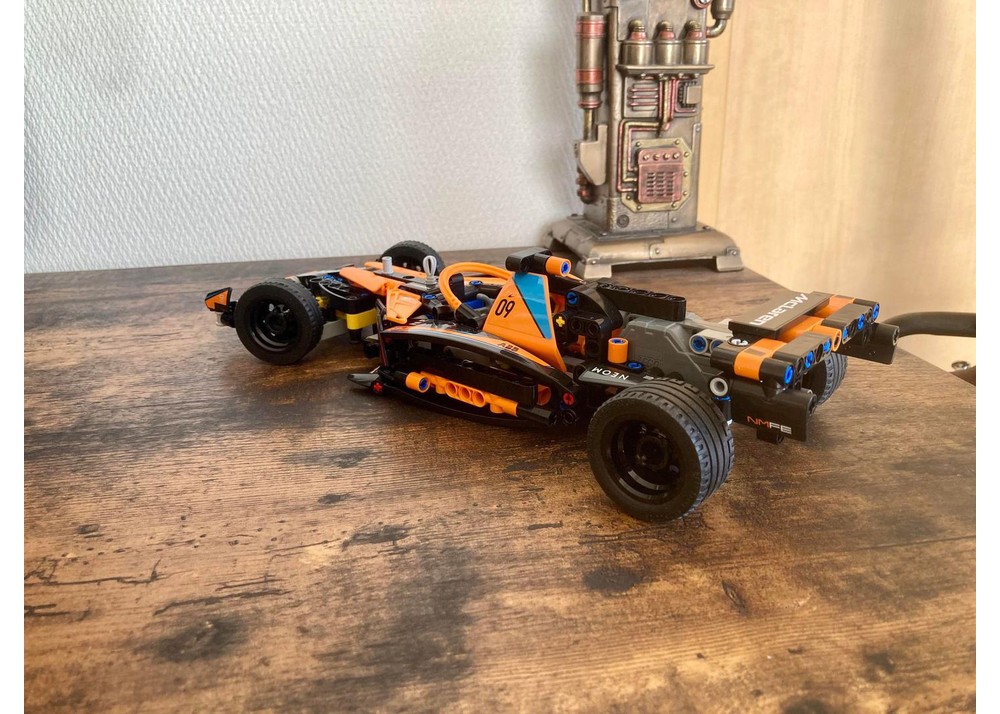 LEGO MOC 2024 F1 Season Formula 1 Racer by CreationCaravan (Brad Barber ...