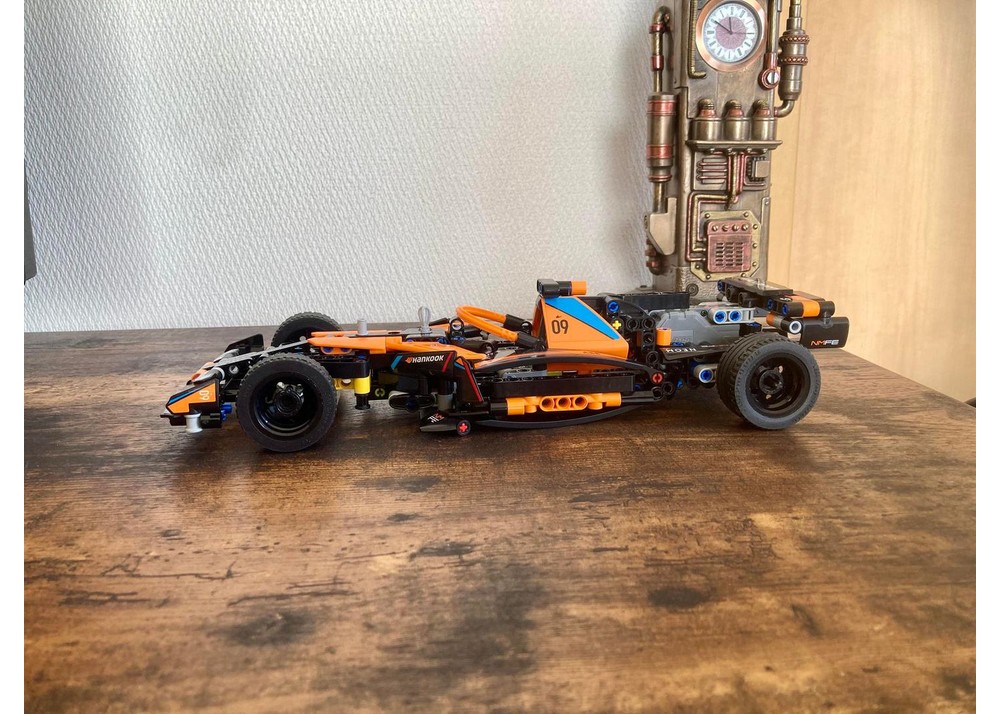 LEGO MOC 2024 F1 Season Formula 1 Racer by CreationCaravan (Brad Barber ...