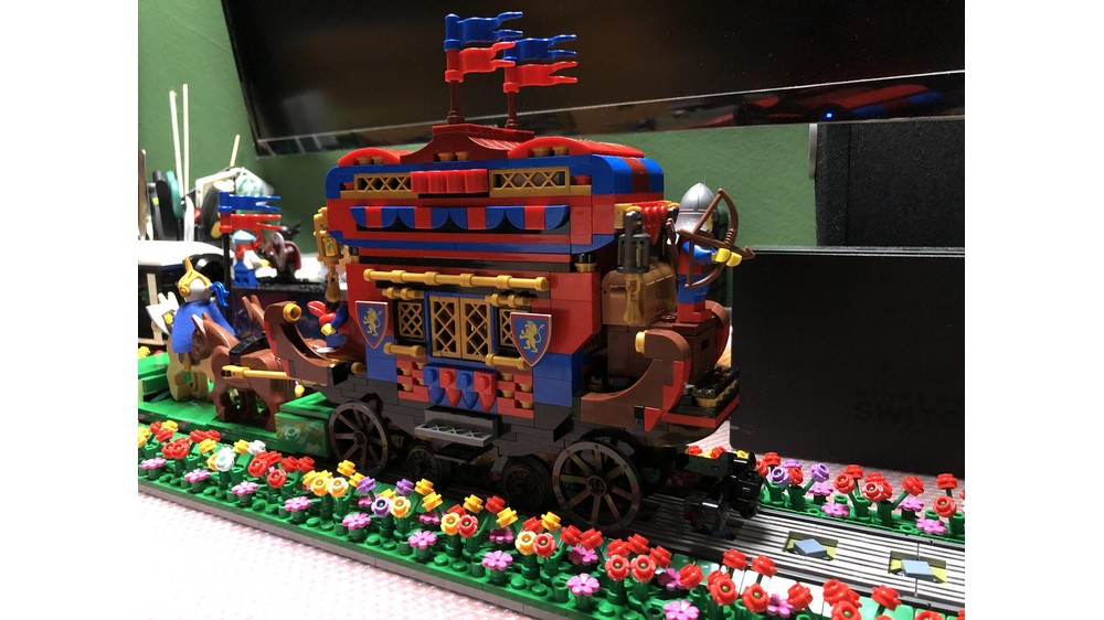 LEGO MOC Motorized royal carriage by Vinci_strange | Rebrickable ...